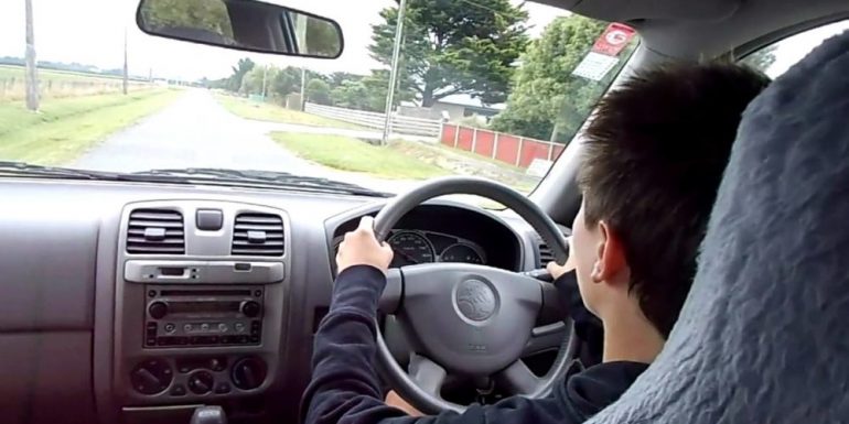 How Underage/Inexperienced Drivers Are Playing With Lives?